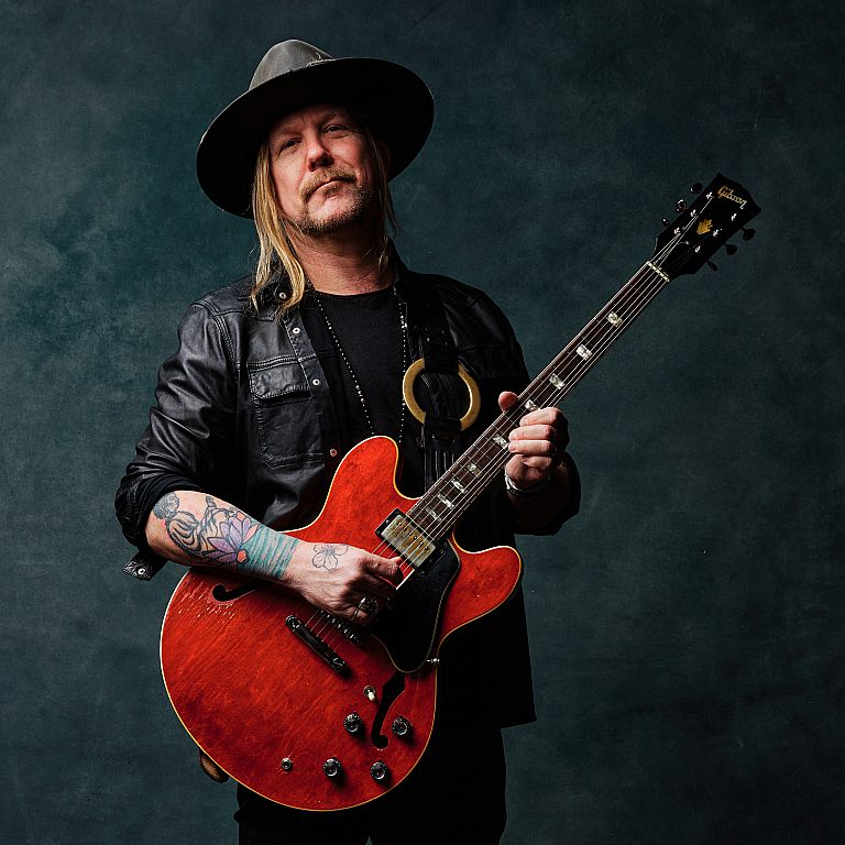 Artists : EAT MUSIC : The New Talent Agency